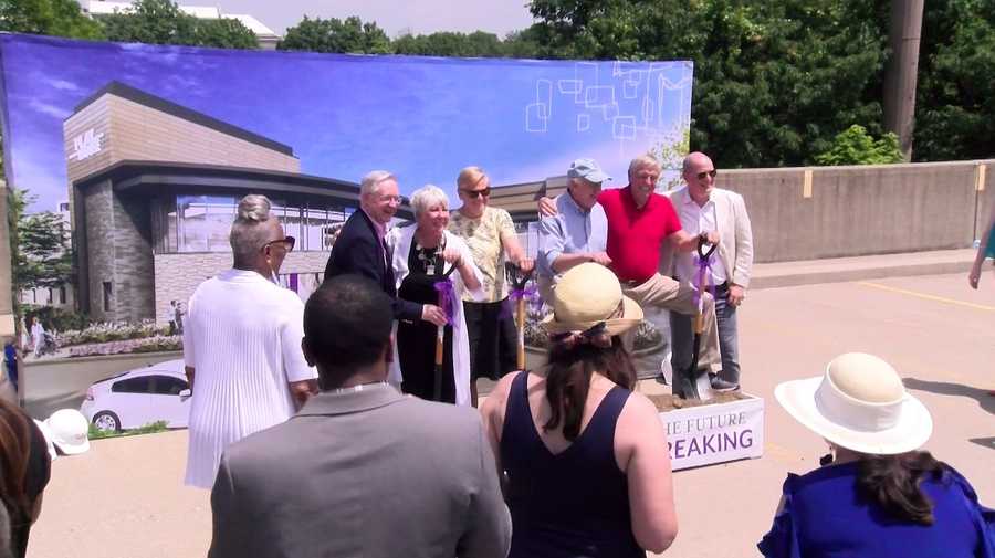 Cincinnati Playhouse in the Park breaks ground for new theater