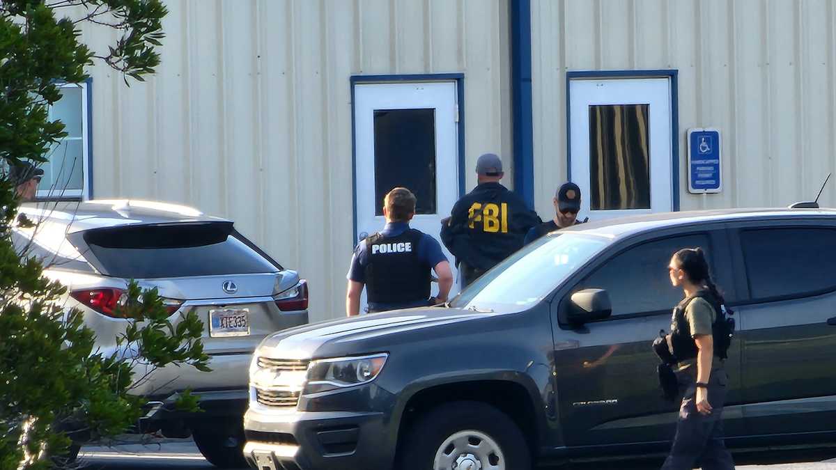 Georgia: FBI agents raid Hinesville church