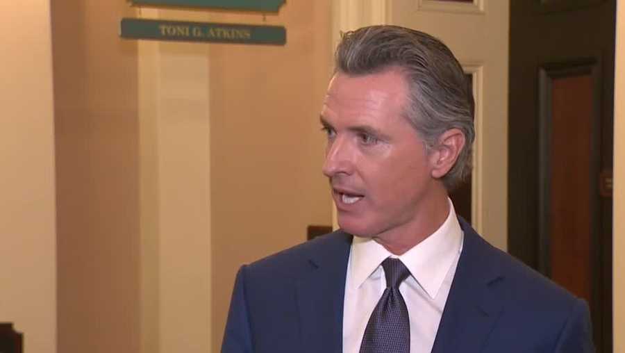 Ca. governor wants to restrict smartphone usage in schools