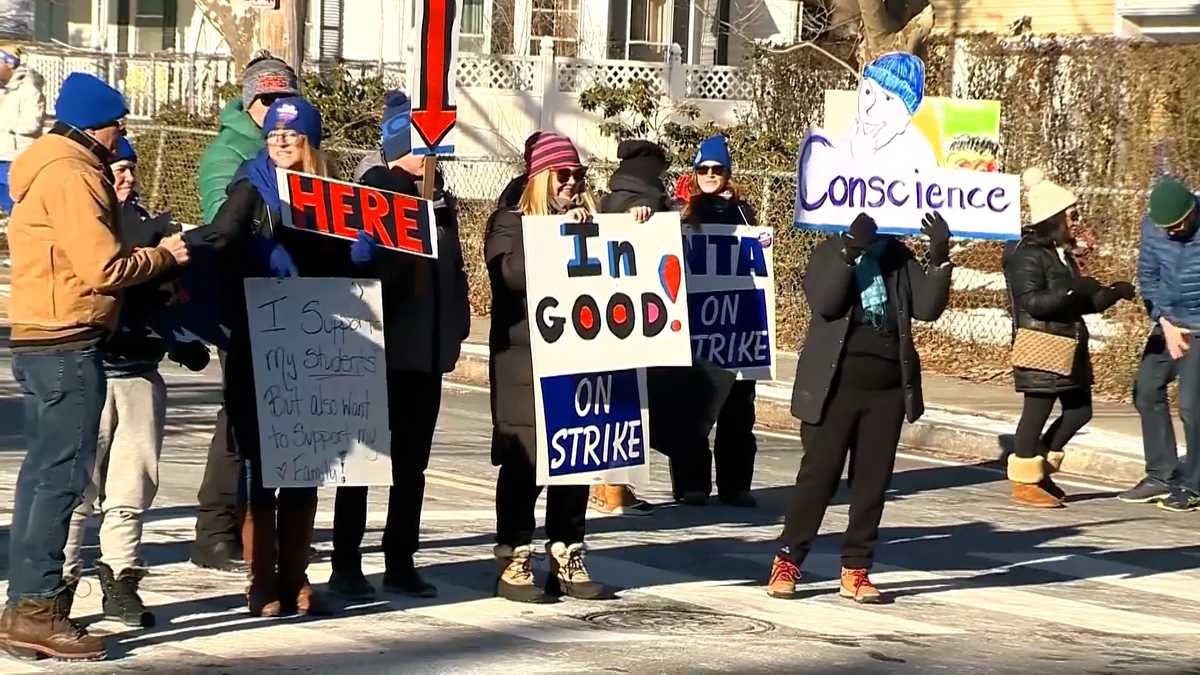 Newton teachers' strike continues, school canceled for fourth day