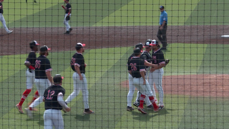 North Greenville baseball team punches ticket to Super Regional North Greenville baseball team punches ticket to Super Regional