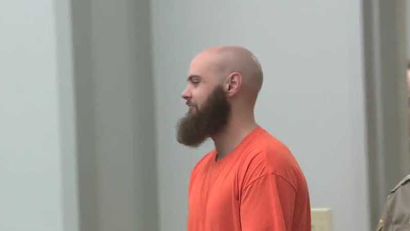 Man who fired at sheriff's deputy sentenced