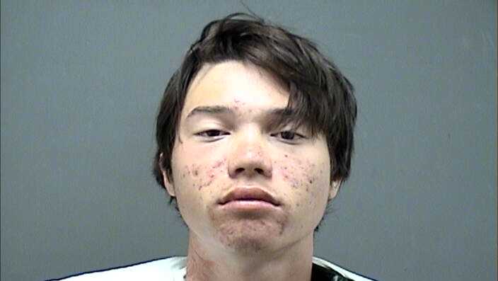 Racine County man charged after allegedly attacking two teen girls