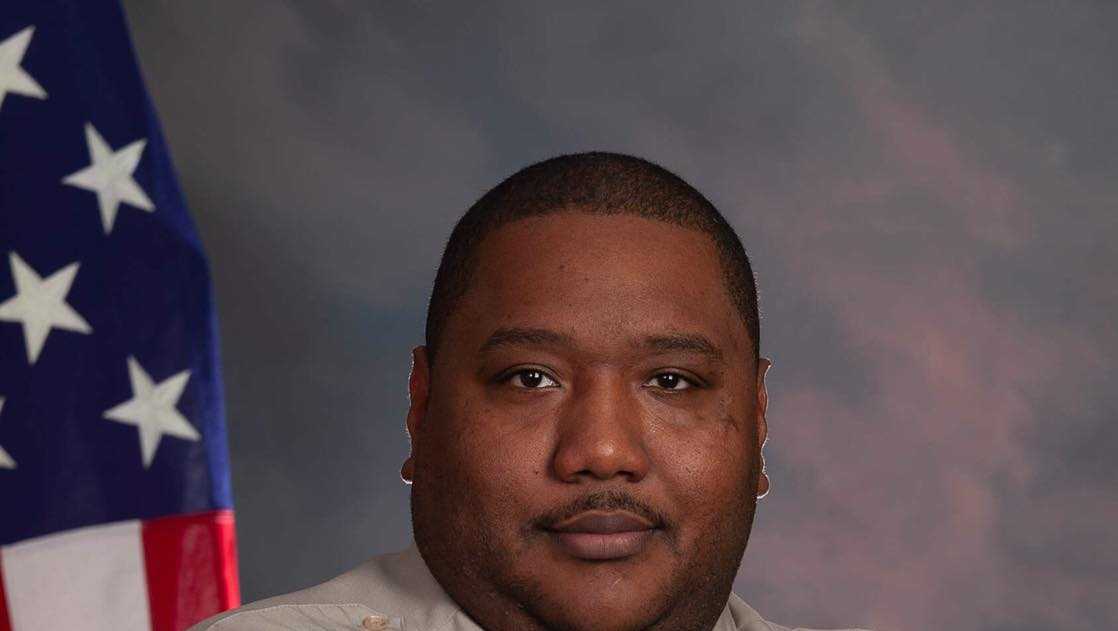 'Thank you for your service': Tributes pour in after beloved Georgia ...