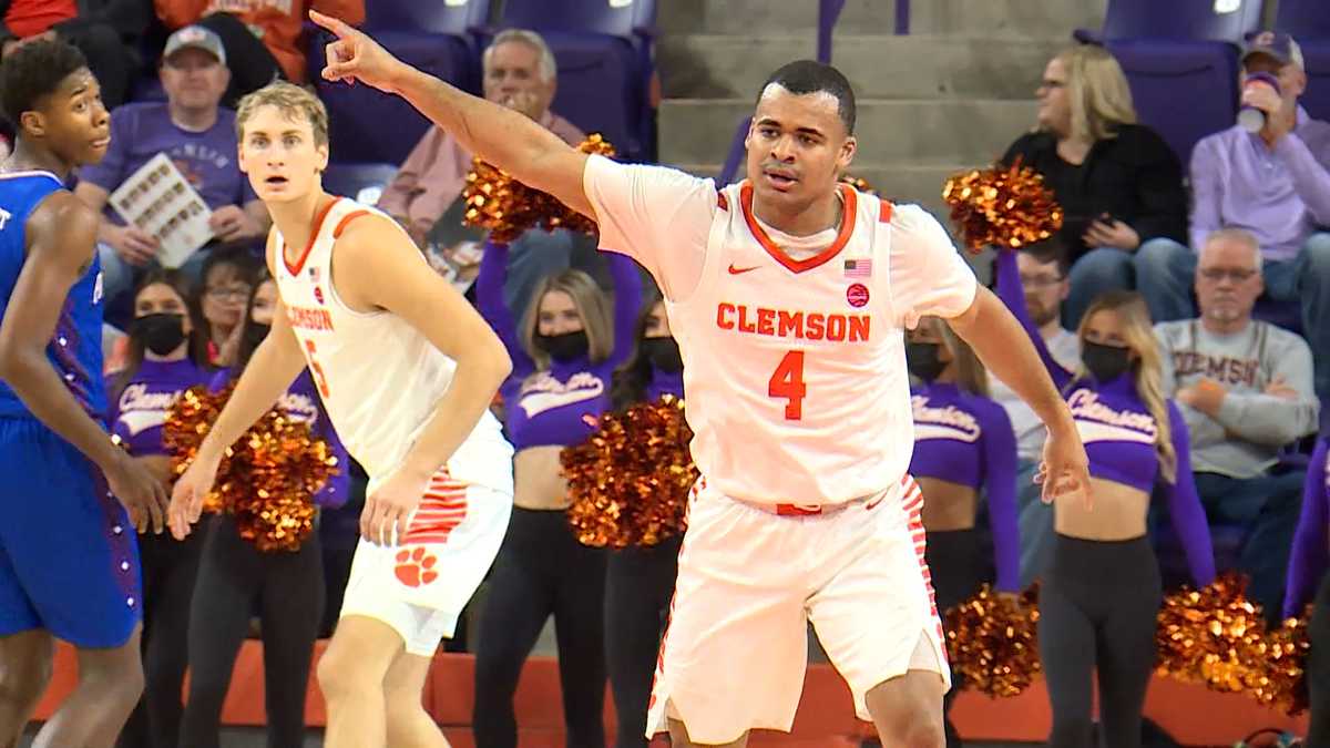 Clemson basketball's Nick Honor enters transfer portal