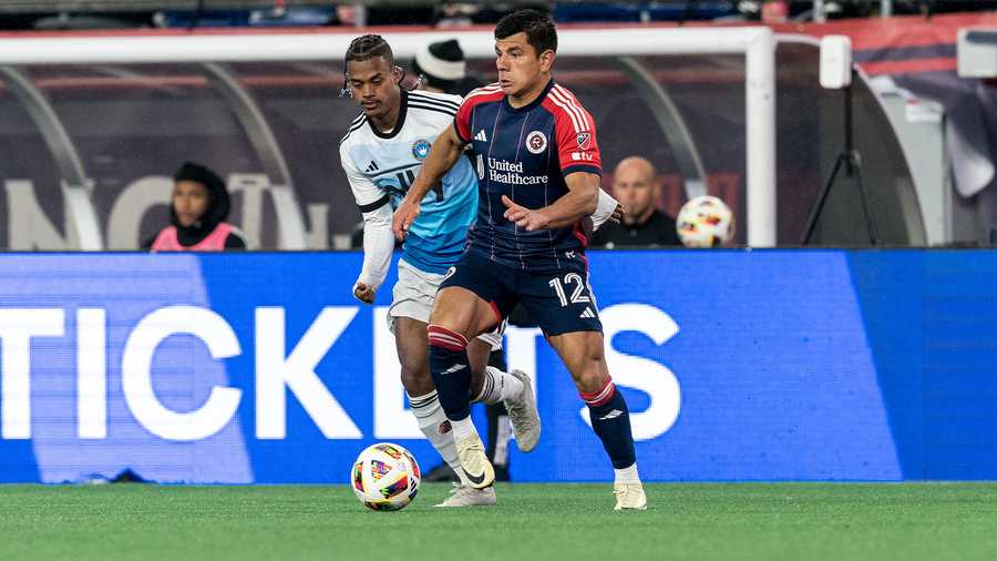 Revolution defeat Charlotte FC for first win of MLS season