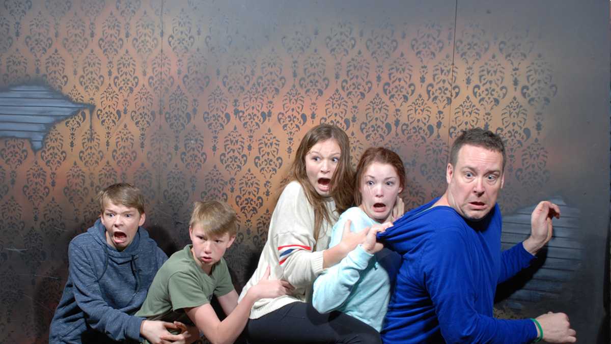 Frightened visitors caught on camera at Nightmares Fear Factory