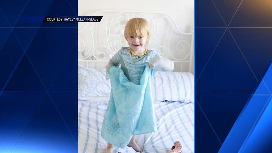 Disneyland Paris apologizes after boy banned from 'Princess for a Day ...