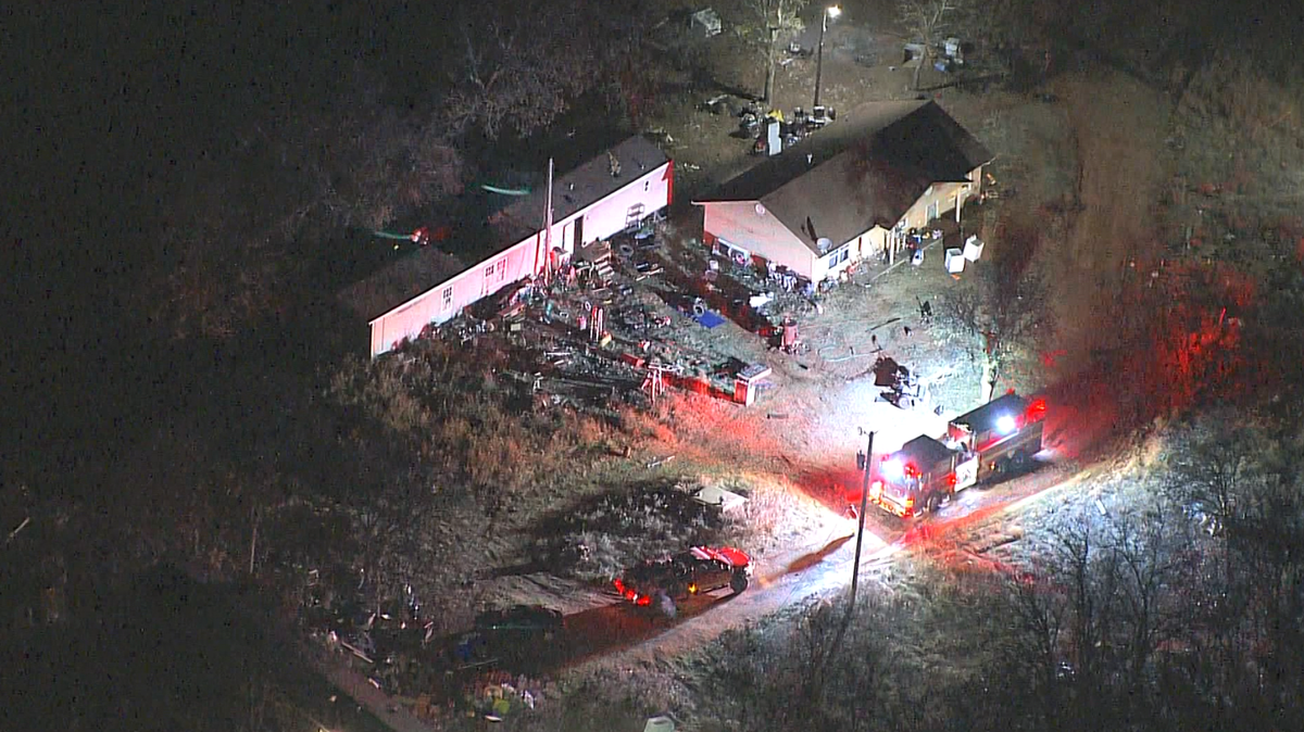 Norman crews battle house fire near Lake Thunderbird