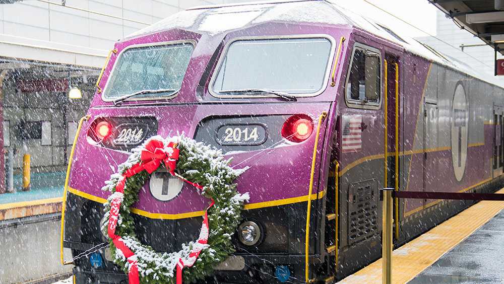 'North Pole Express' brings 900 kids to visit Santa