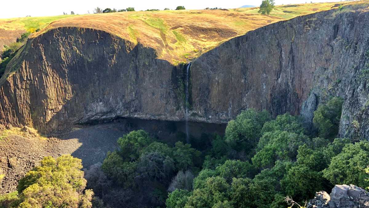 Wildflowers, waterfalls attracting visitors to Butte County