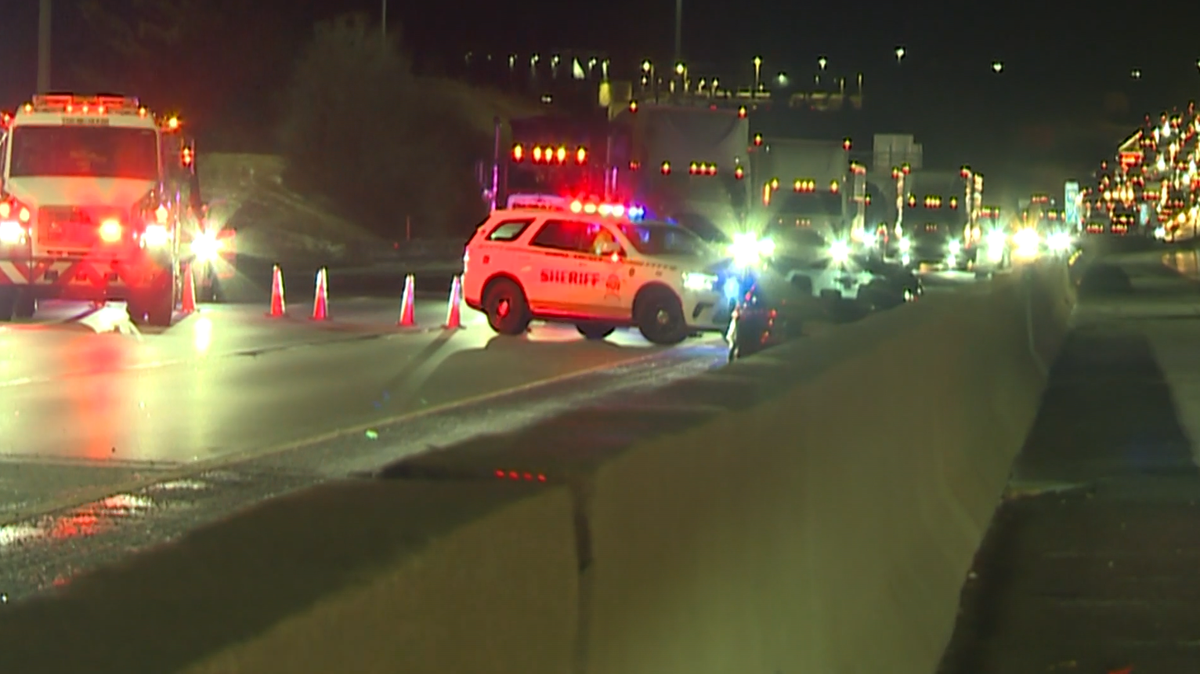 Sheriff 2 Dead Multiple Hospitalized After 2 Separate Crashes Monday