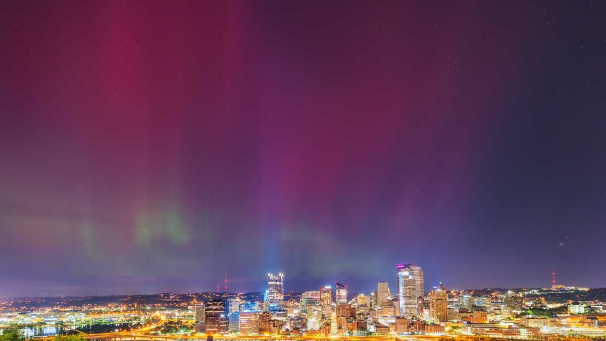 Pittsburgh photographer captures surprise northern lights