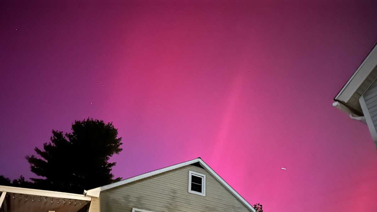 Northern lights put on a show in south-central Pa.