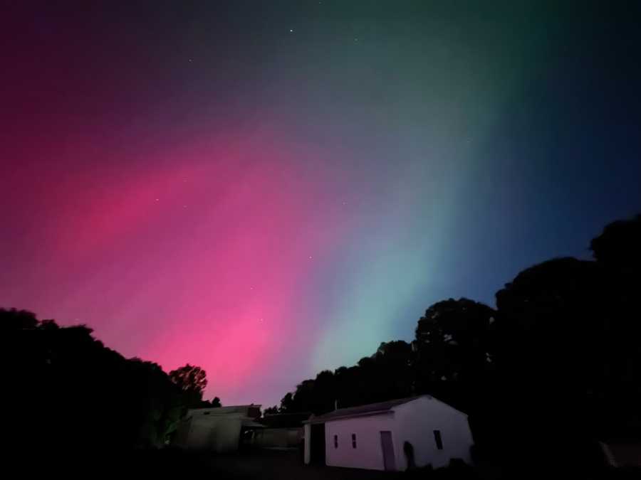 Northern lights put on a show in south-central Pa.