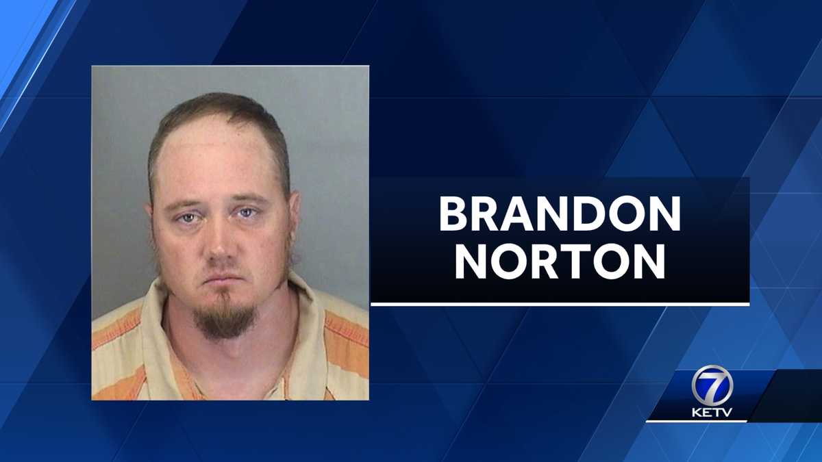 Man who confessed killing wife faces upgraded murder charge Man who confessed killing wife faces upgraded murder charge