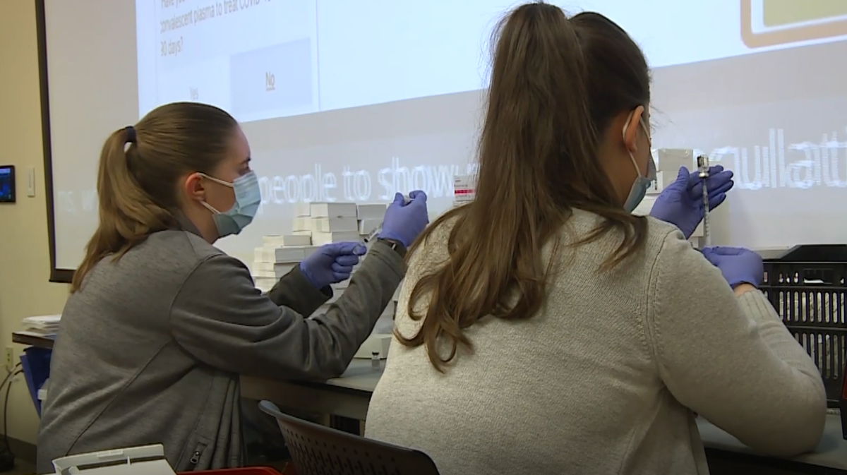 Vaccine clinics making every effort not to waste vaccine 'gold'