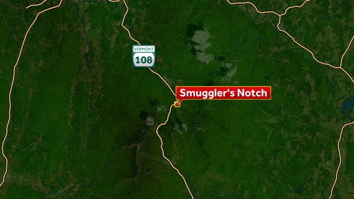 Snowfall prompts closure of 'The Notch' roadway