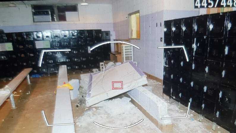 5 Oakman football players injured after cement wall collapses in locker ...