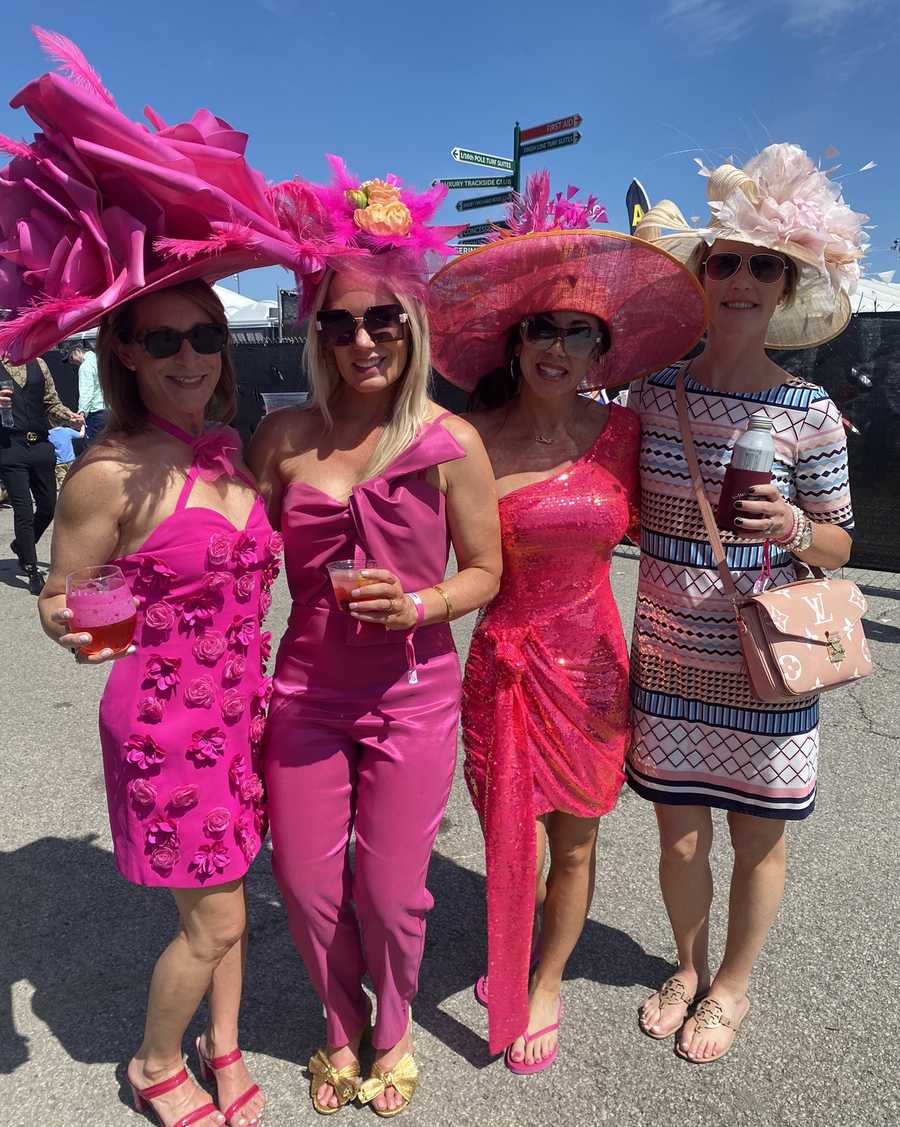 Kentucky Oaks fashion: Check out the looks at Churchill Downs