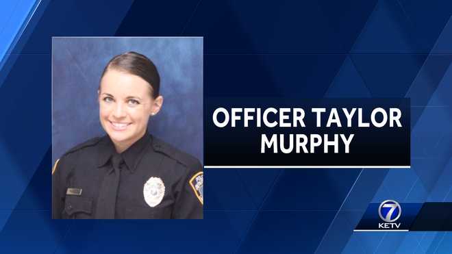 Lincoln officer hailed hero after saving man from duplex fire