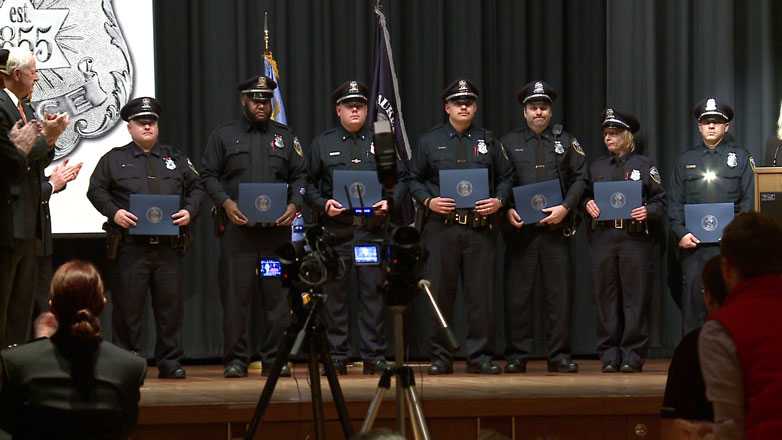 MPD officers honored for helping ambushed colleague