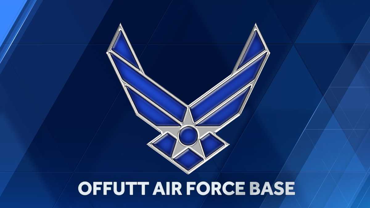 Aircraft makes emergency landing at Offutt Air Force Base