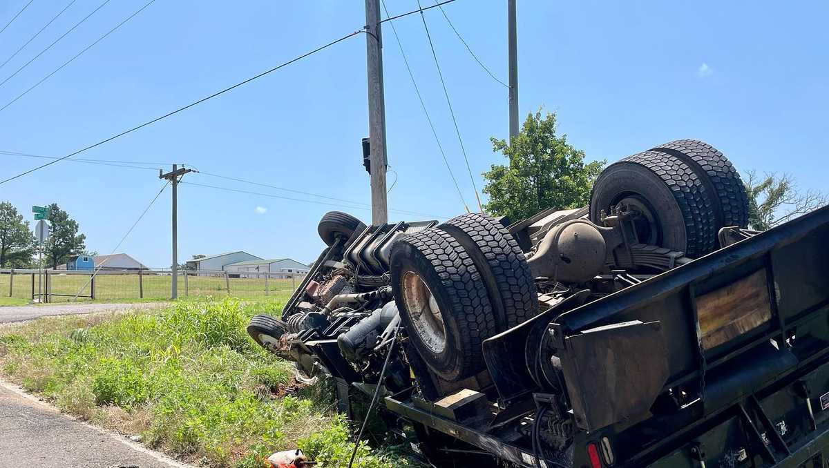 Oklahoma City crews respond to asphalt truck rollover crash