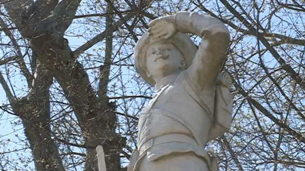 Confederate monument moved on Ole Miss campus
