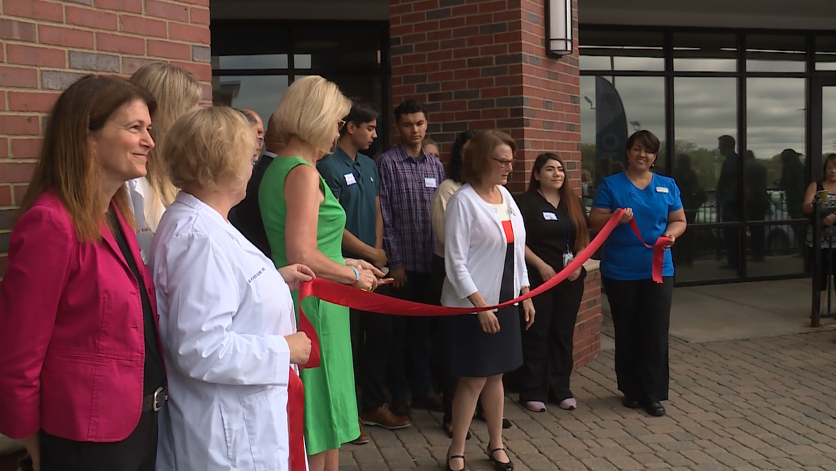 OneWorld Community Health Centers opens west Omaha location