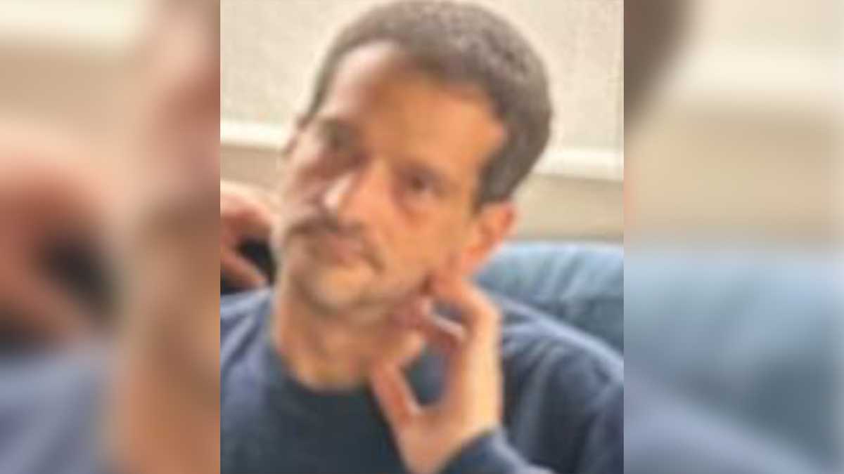 Police looking for man last seen near Louisville airport