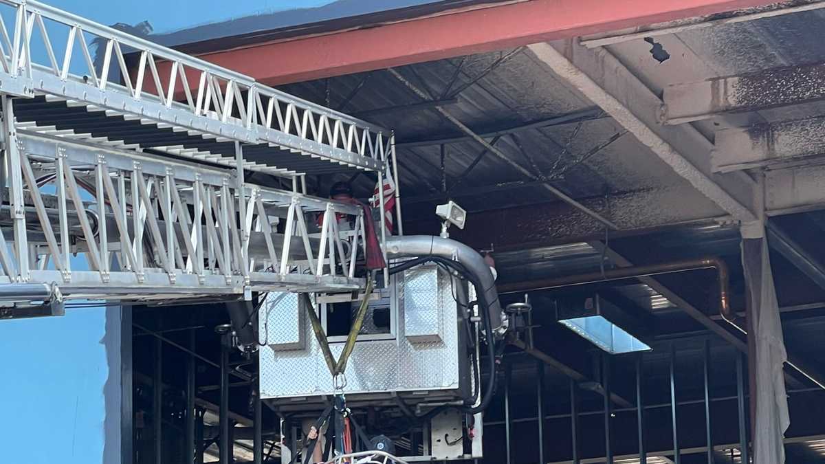 Orlando construction worker seriously injured after 15-foot fall