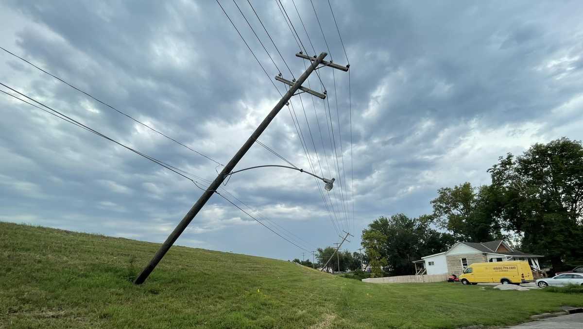 Work continues to restore power in Ottawa, Kansas after powerful storms