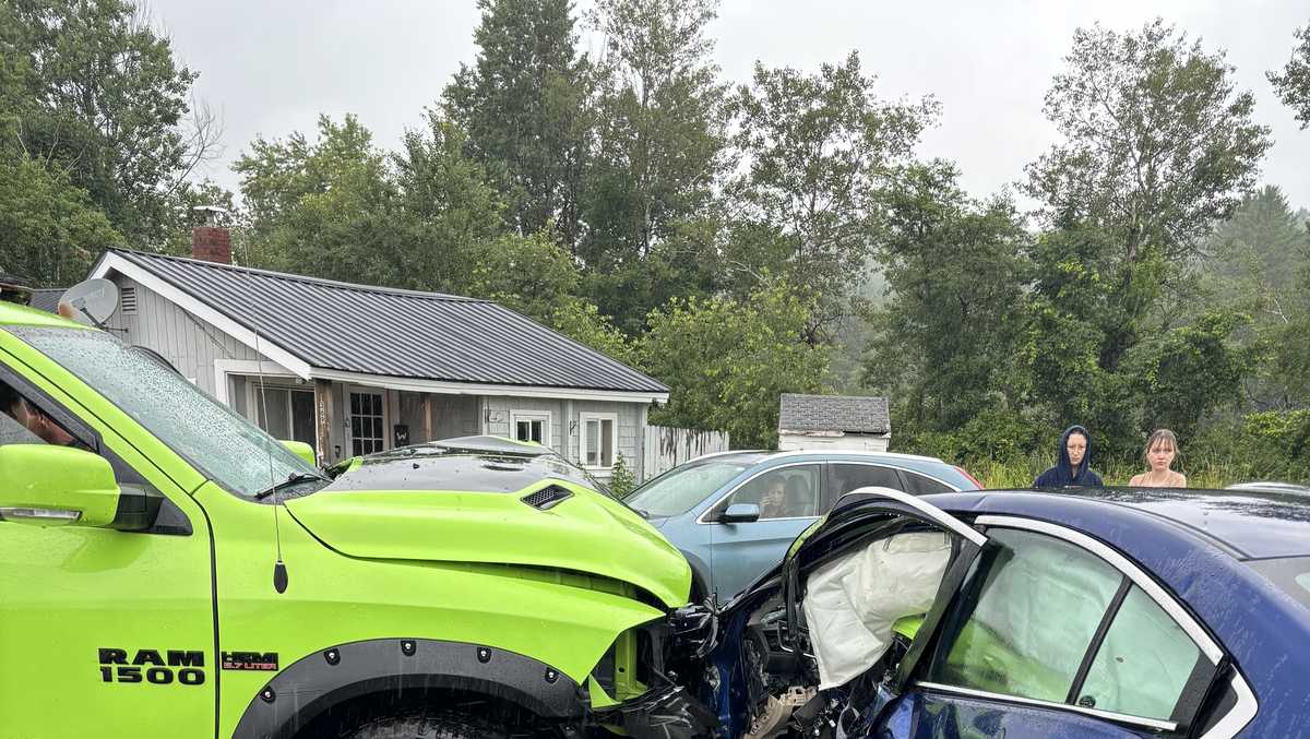 Norway woman killed in 2-vehicle crash in Oxford, Maine