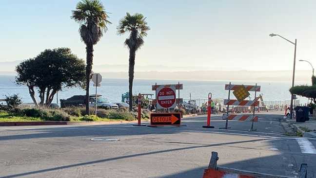 Murphy Road crossing closed due to flooding