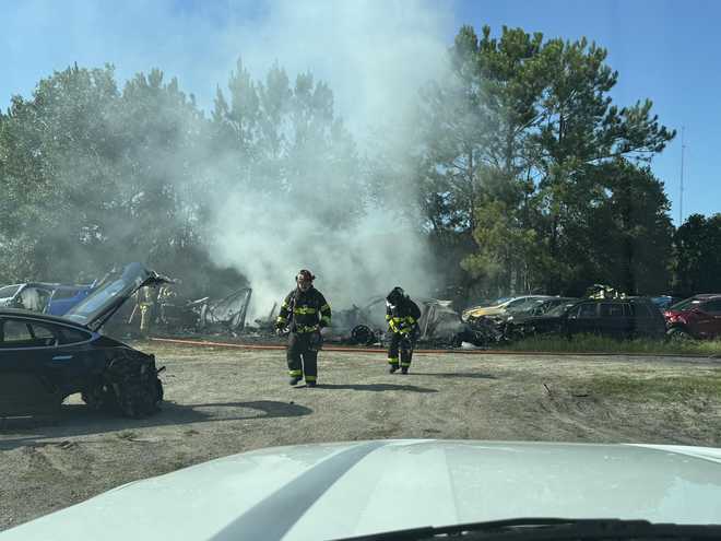 16 vehicles involved in Palm Coast car fire