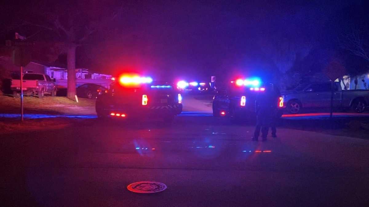 Shootings Leave 3 Dead In Florida