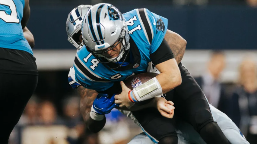 Panthers fall in Dallas, 36-28