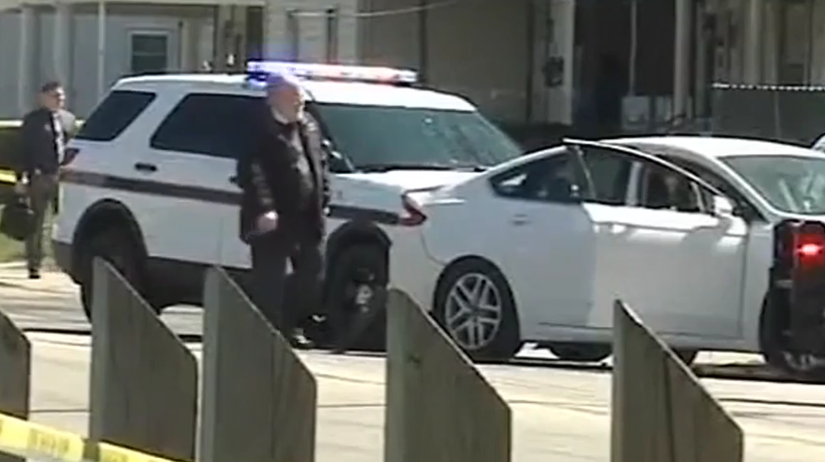 Police discuss end of chase with Facebook video murder suspect