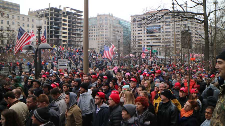 Inaugural parade 2017: Donald Trump, Pence head towards White House