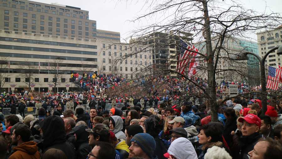 Inaugural parade 2017: Donald Trump, Pence head towards White House