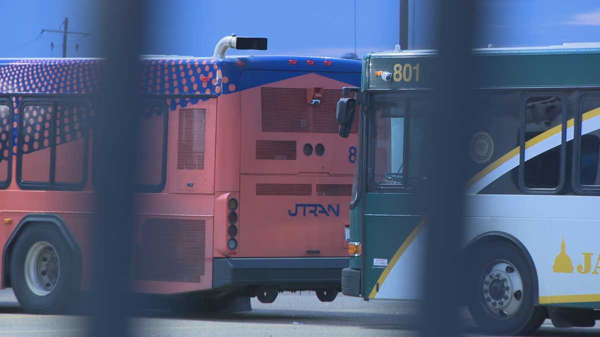 JTRAN buses parked as drivers continue strike