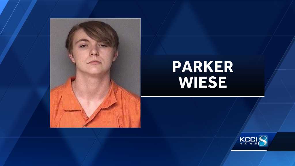 Court records show man tried to gouge deputy’s eyes out