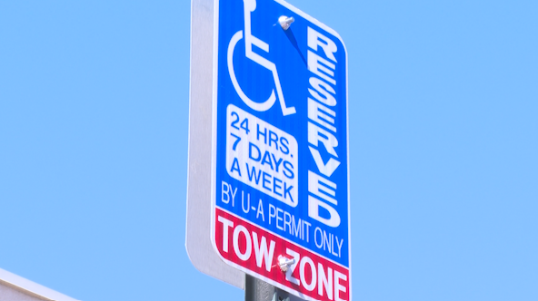 University of Arkansas students and officials talk campus parking ...