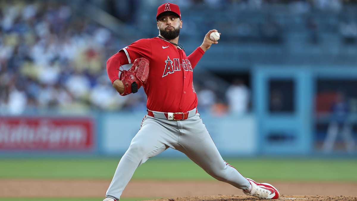 Red Sox agree to 2-year deal with Patrick Sandoval, ESPN reports