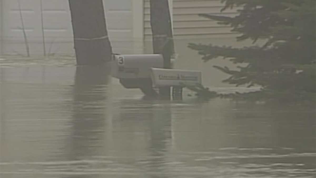 10 years ago, NH dealt with its second 100-year flood within 11 months