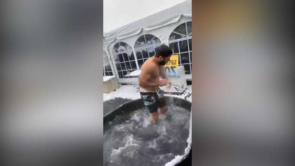 2 friends host pool plunge to support Special Olympics Maryland