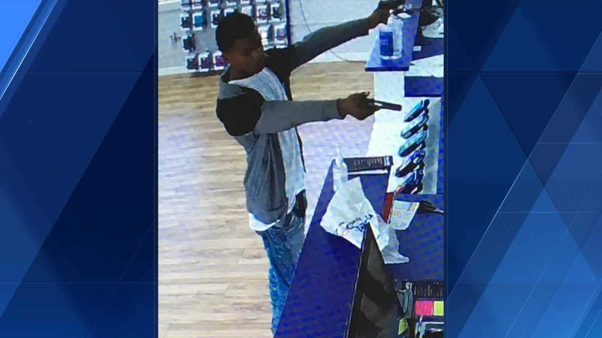 Birmingham police search for person of interest in Sept. 18 robbery