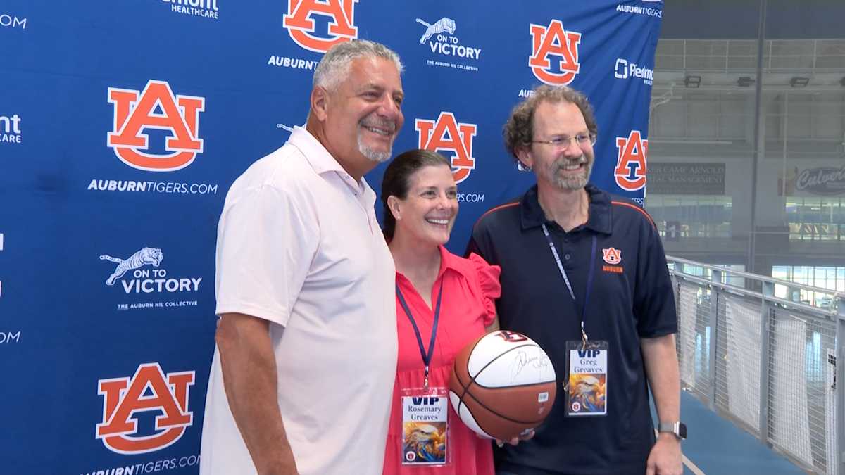 Auburn AMBUSH event makes a stop in Hoover