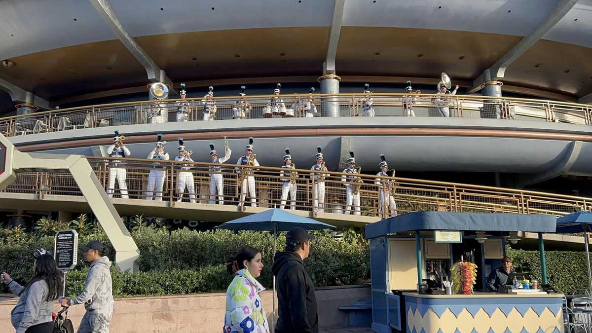 Pella Marching Dutch perform at Disneyland ahead of the Rose Parade